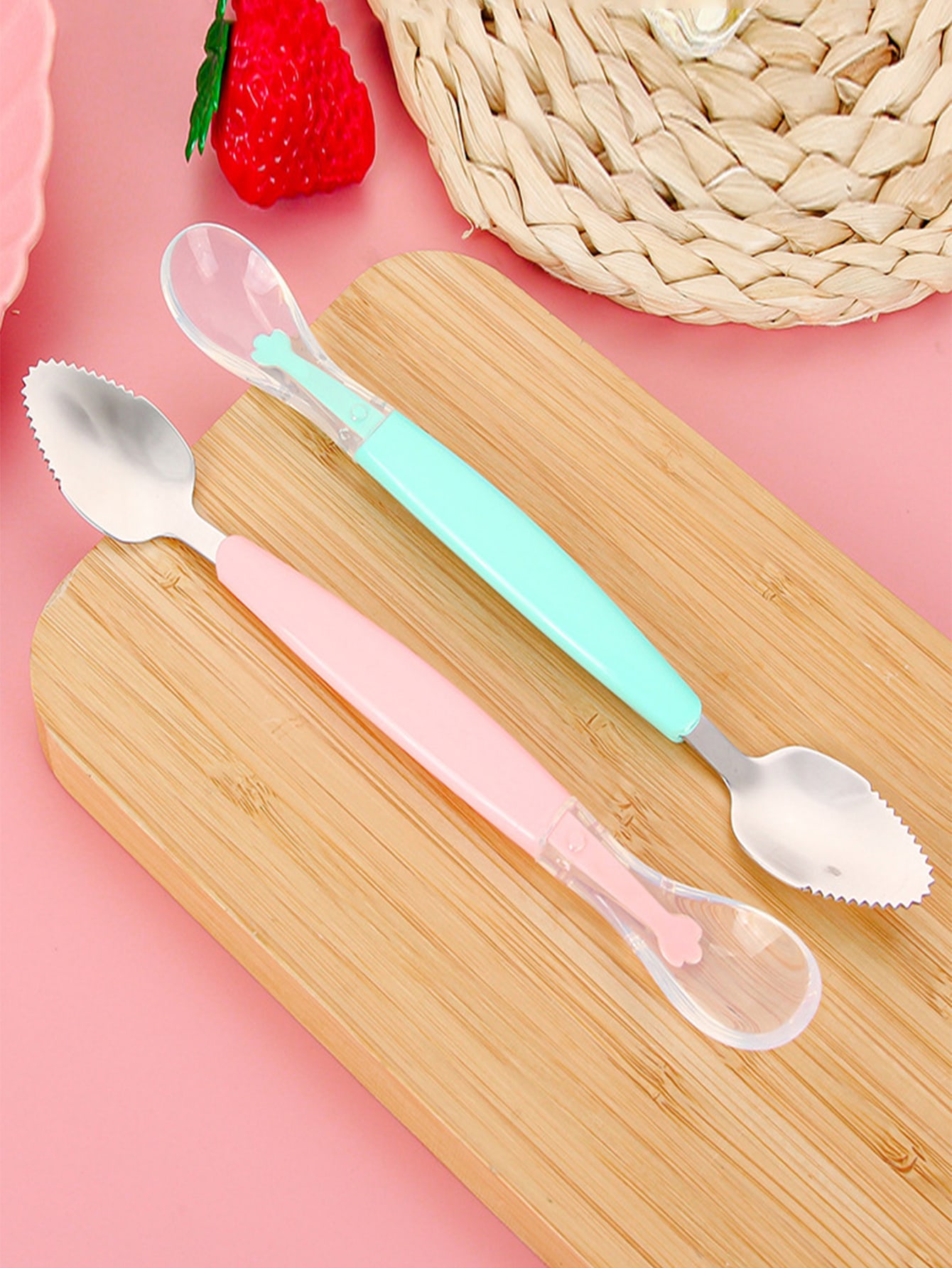 1pc Random Color Spoon