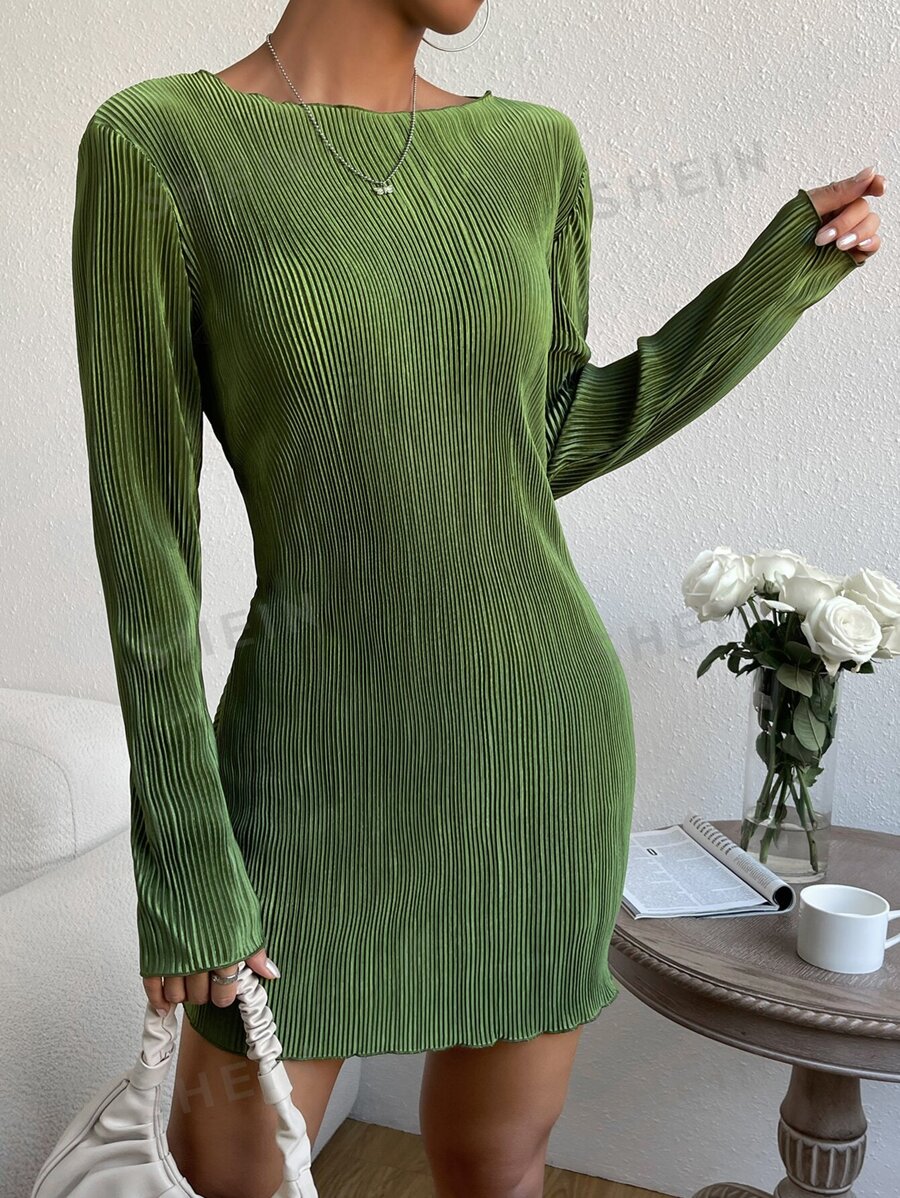 SHEIN EZwear Green Pleated Fabric Solid Boat Neck Fitted Dress | SHEIN USA