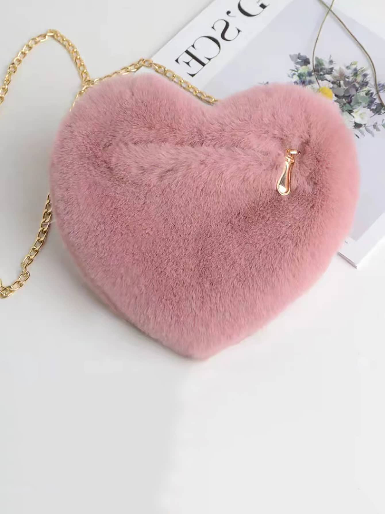 Valentines Day Special: Heart-Shaped Fluffy Shoulder Bag With Chain ...