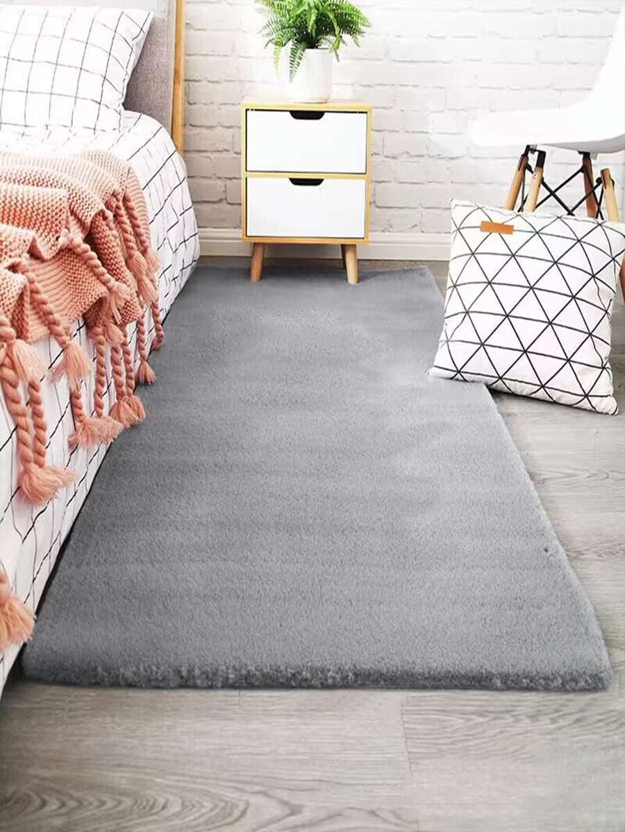 Solid Fluffy Rug | SHEIN EUR