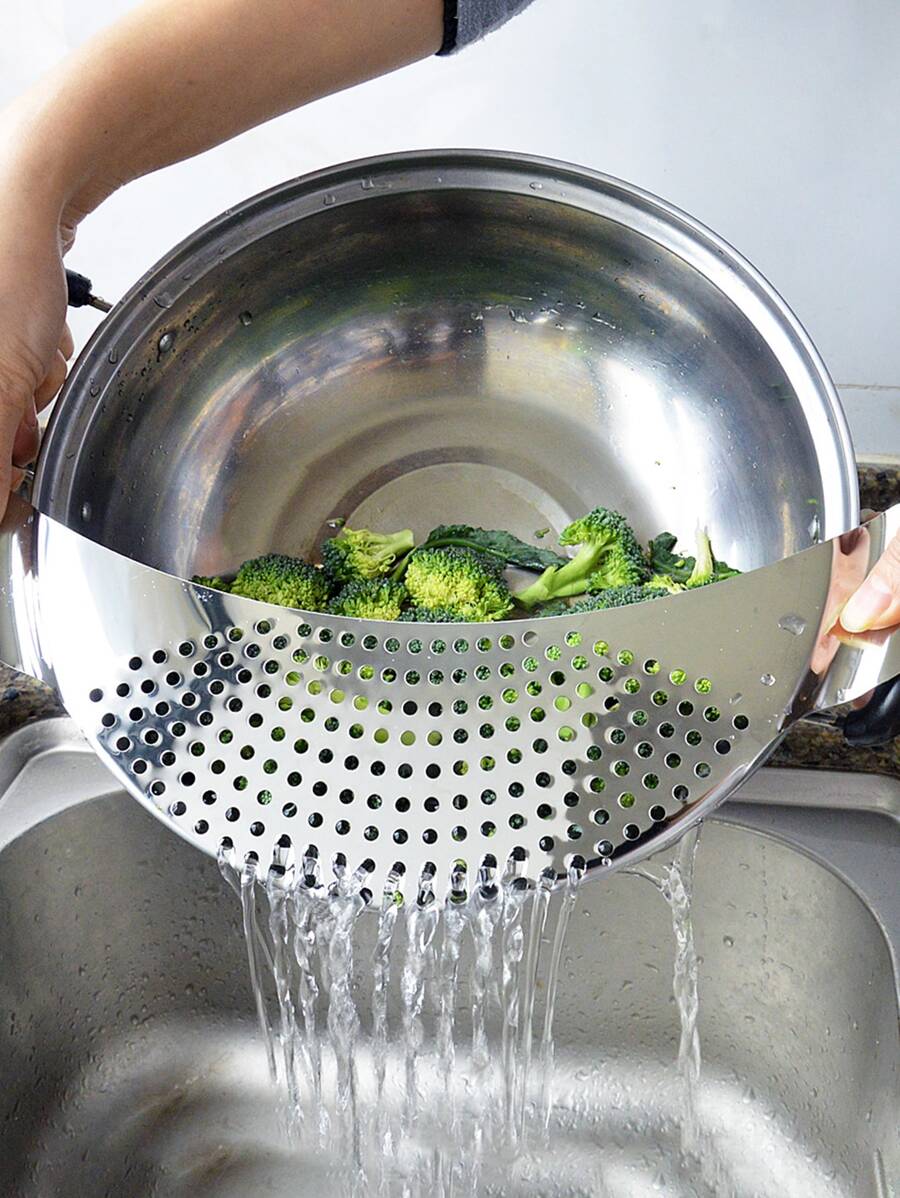 Stainless Steel Large Half Moon Shaped Water Filter For Noodles And ...