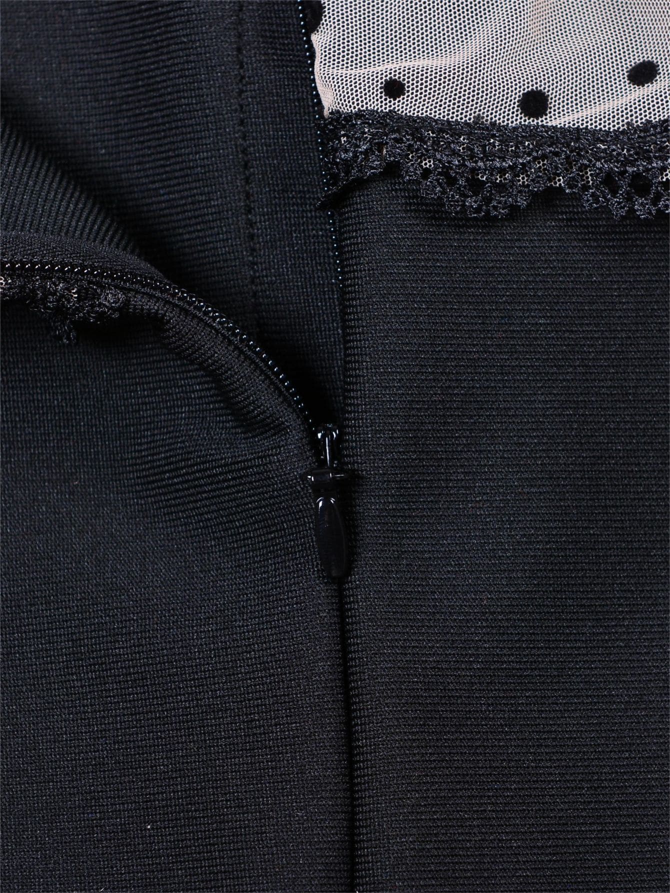Adyce Figurbetontes Kleid Mit Kontrast Dobby Mesh Rüschenbesatz Knopf