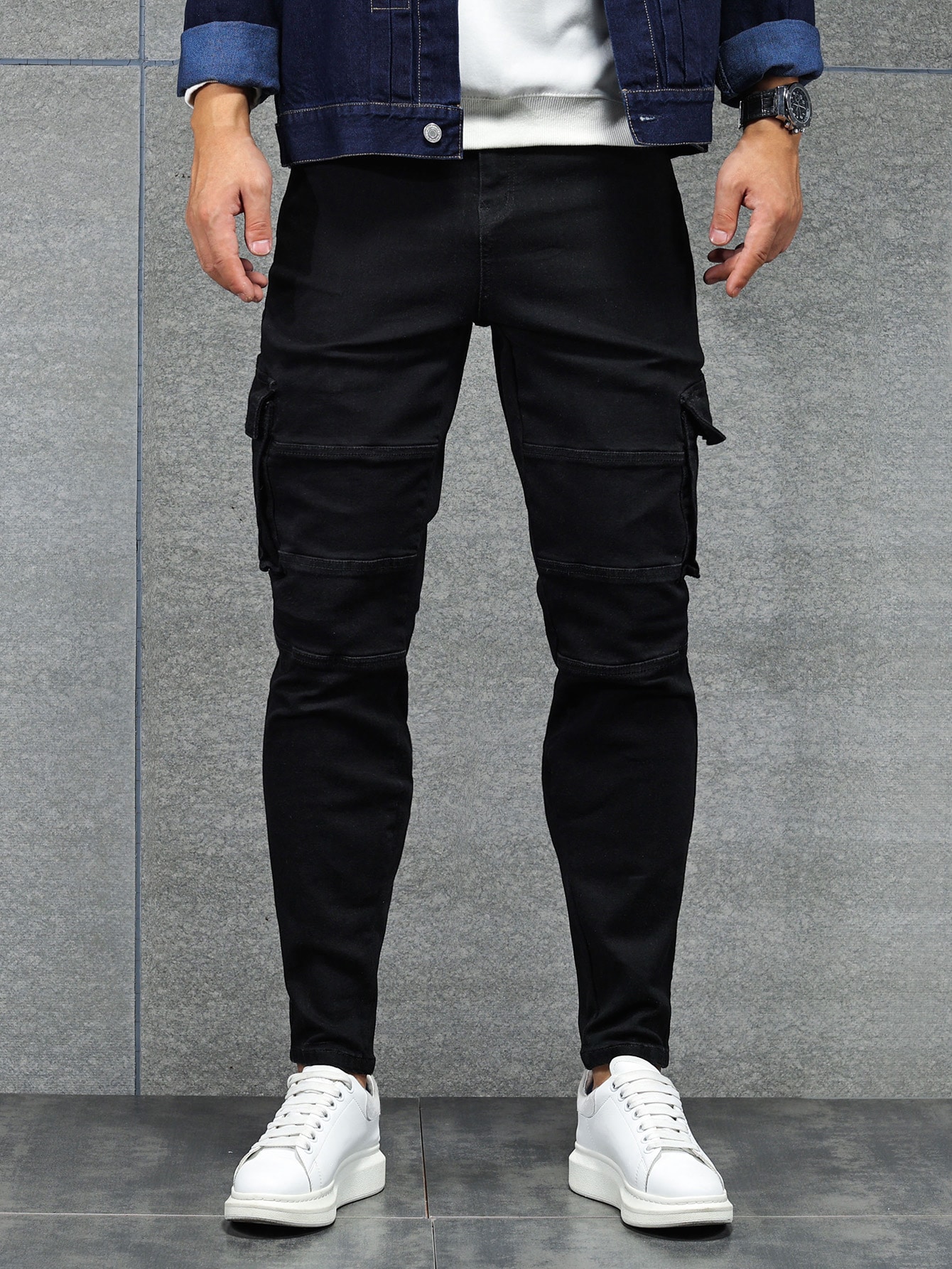 Manfinity LEGND Men Cotton Flap Pocket Side Cargo Jeans | SHEIN USA