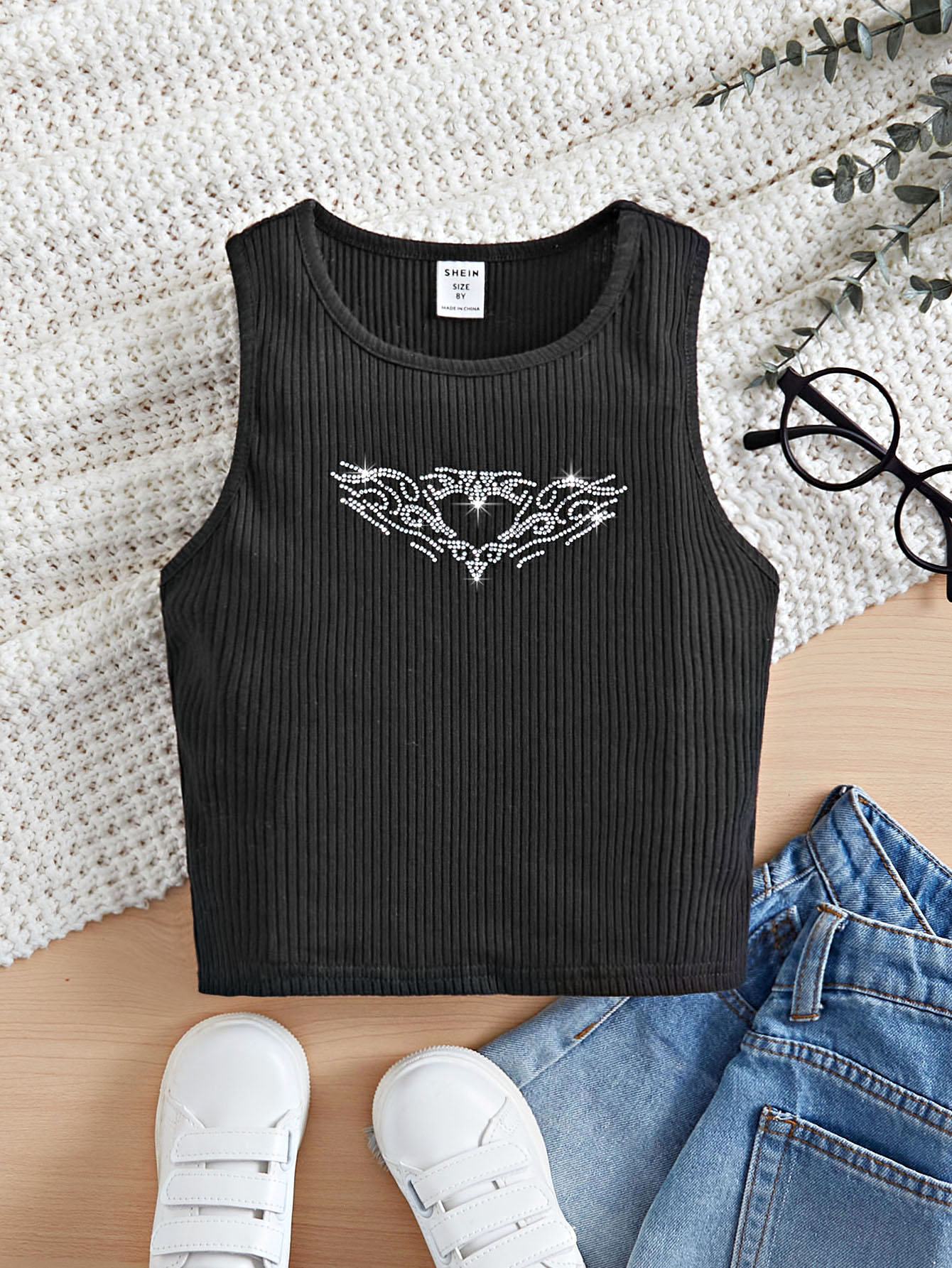 SHEIN Girls Rhinestone Heart Pattern Tank Top | SHEIN USA