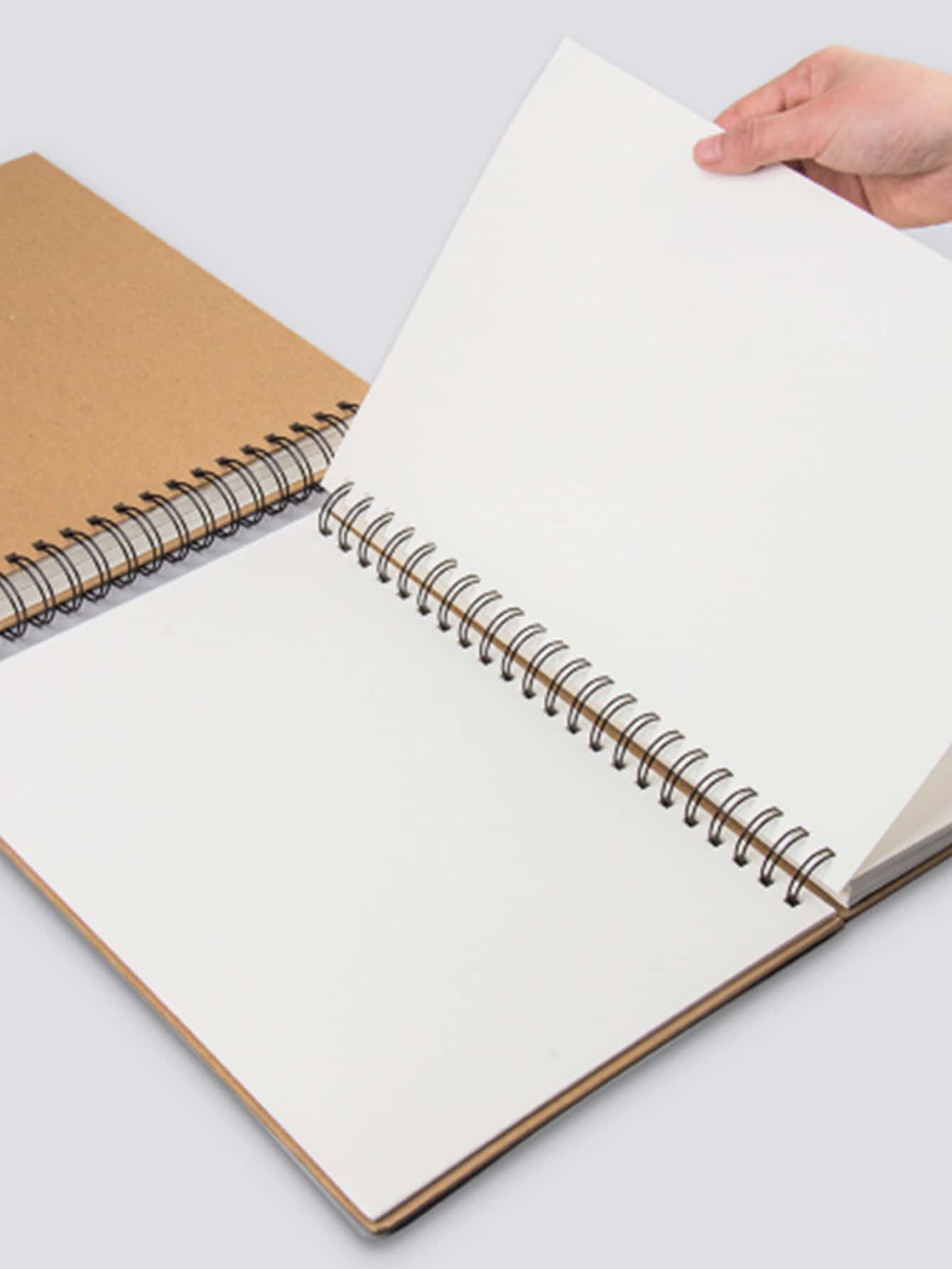 1pc Plain Spiral Sketchbook | SHEIN EUQS