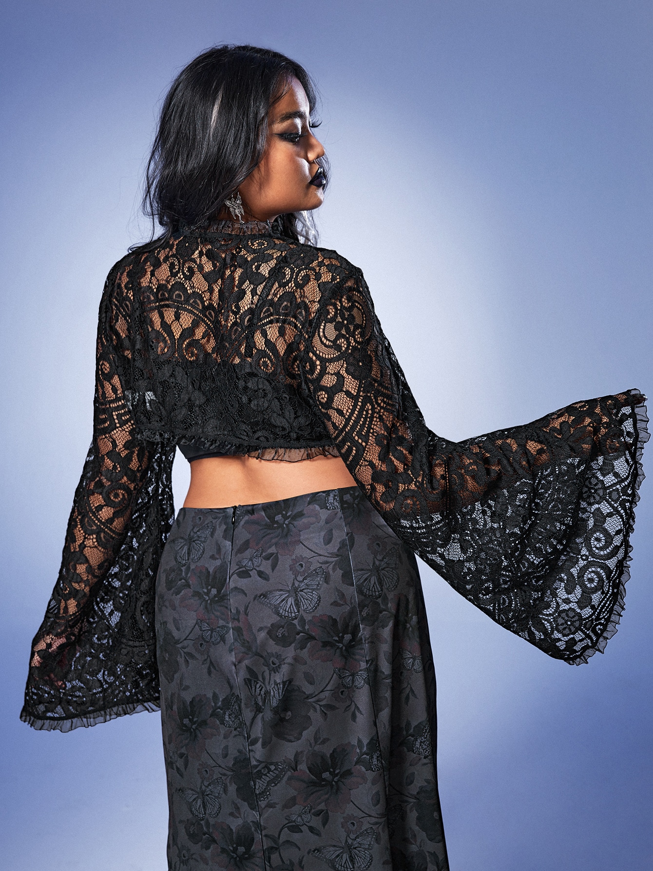 Romwe Goth Plus Lace Up Front Lace Top Without Bra Shein Uk