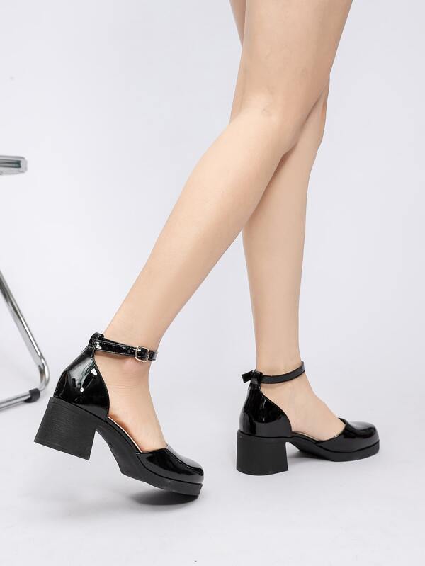 Tacchi con tacco scultoreo cinturino alla caviglia | SHEIN ITALIA