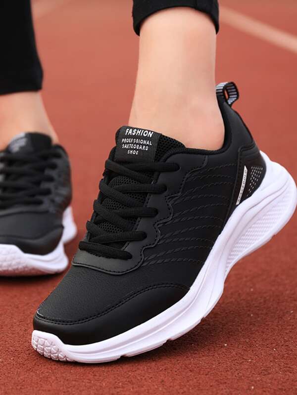 Women's Black Minimalist Road Running Shoes With Lace-up Closure ...