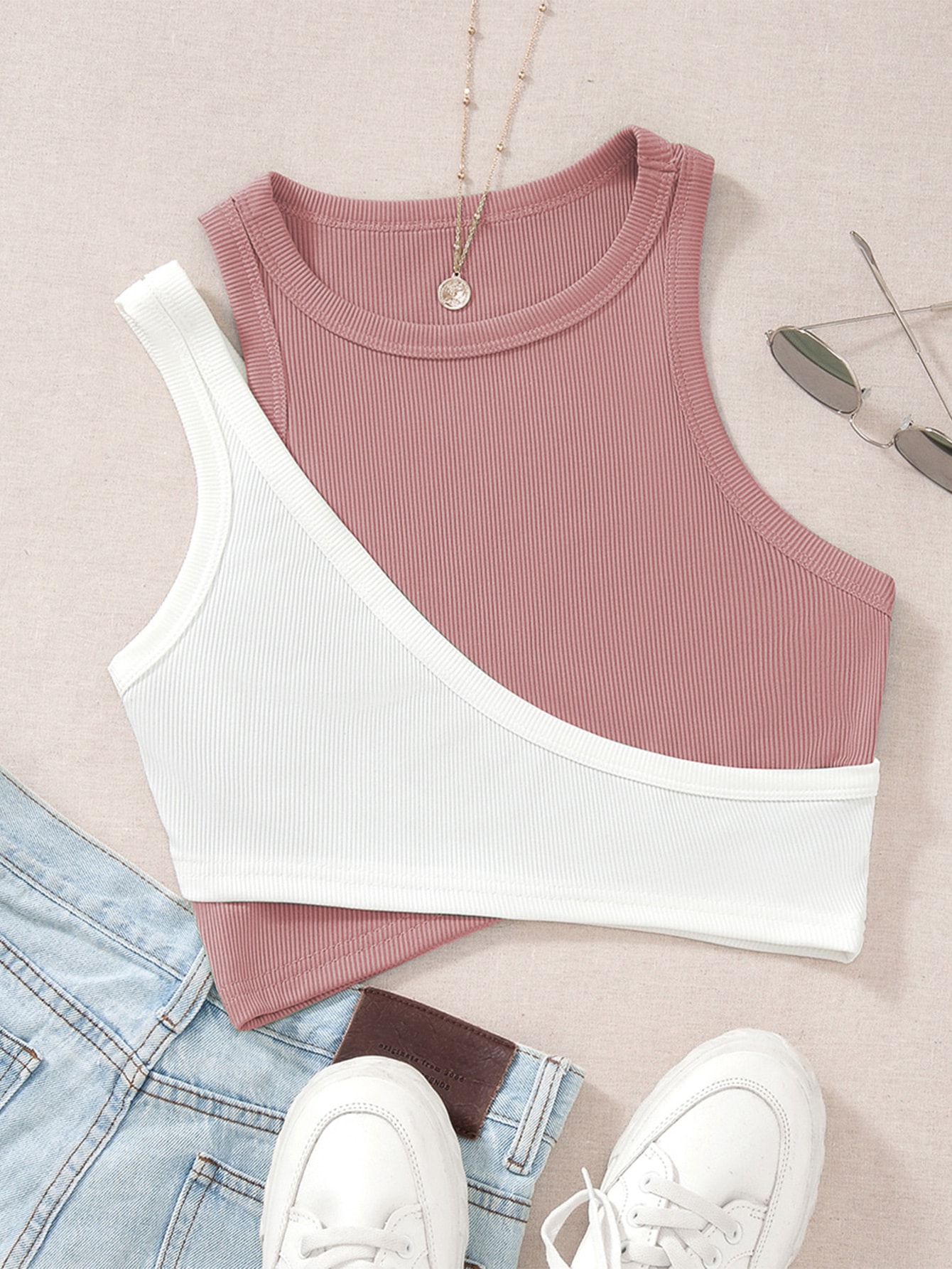 Top tank crop de dos tonos con abertura | Mode de Mujer | SHEIN España