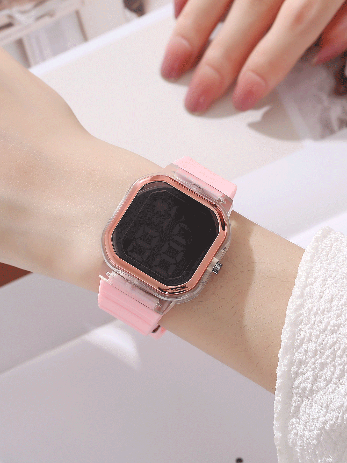 1pc Minimalist Electronic Watch | SHEIN USA