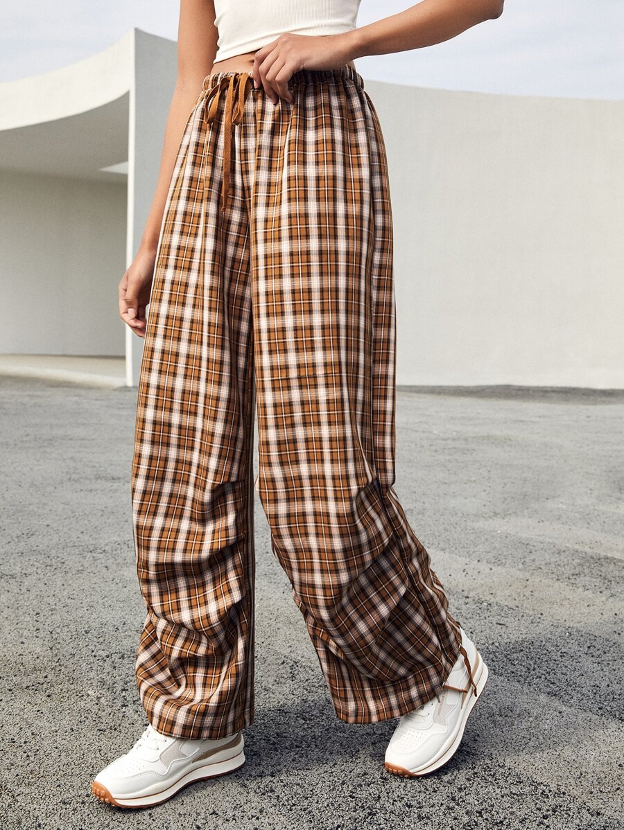 SHEIN EZwear Plaid Print Drawstring Waist Pants | SHEIN USA