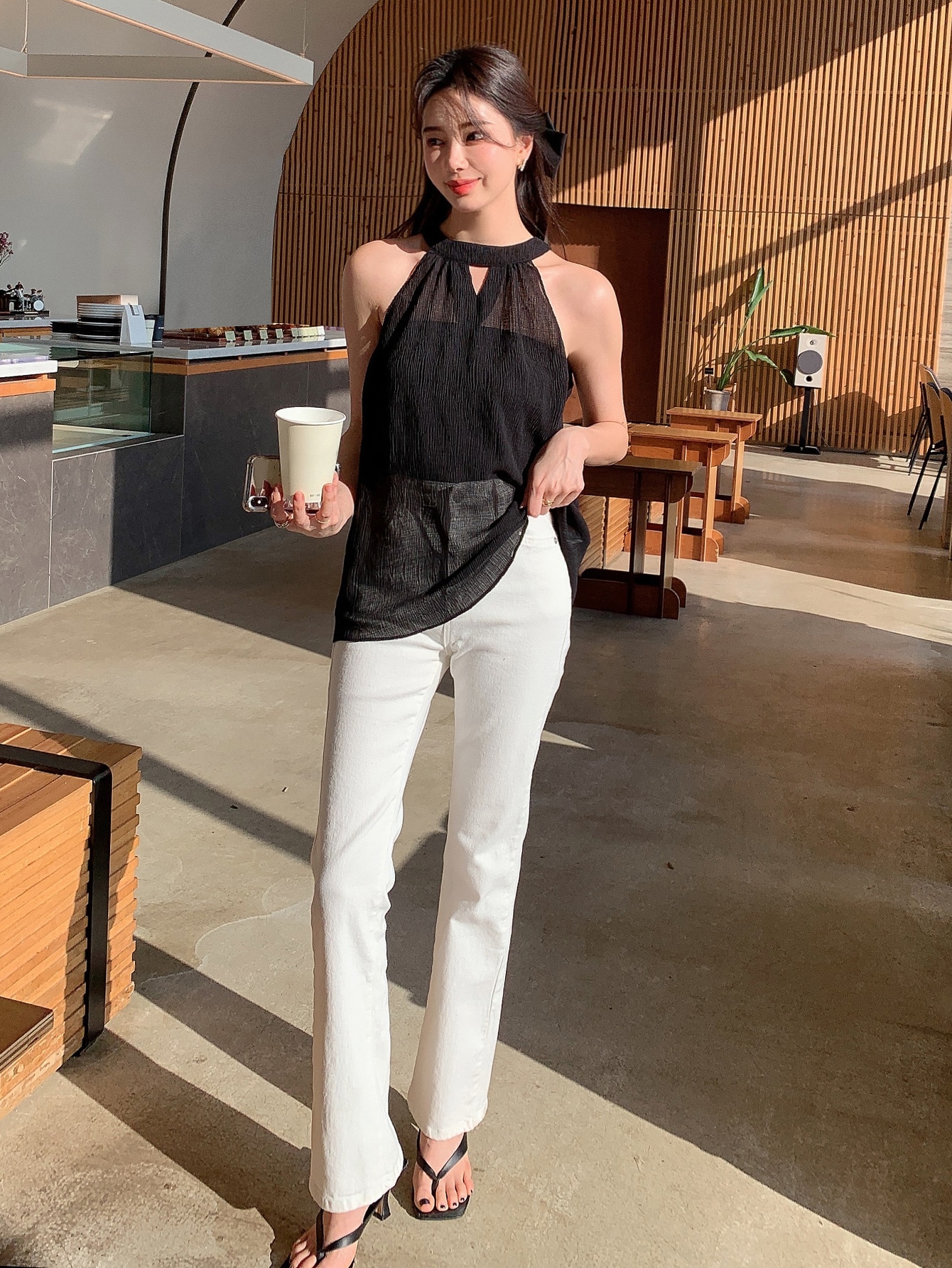 DAZY Solid Cut Out Keyhole Neckline Blouse | SHEIN USA