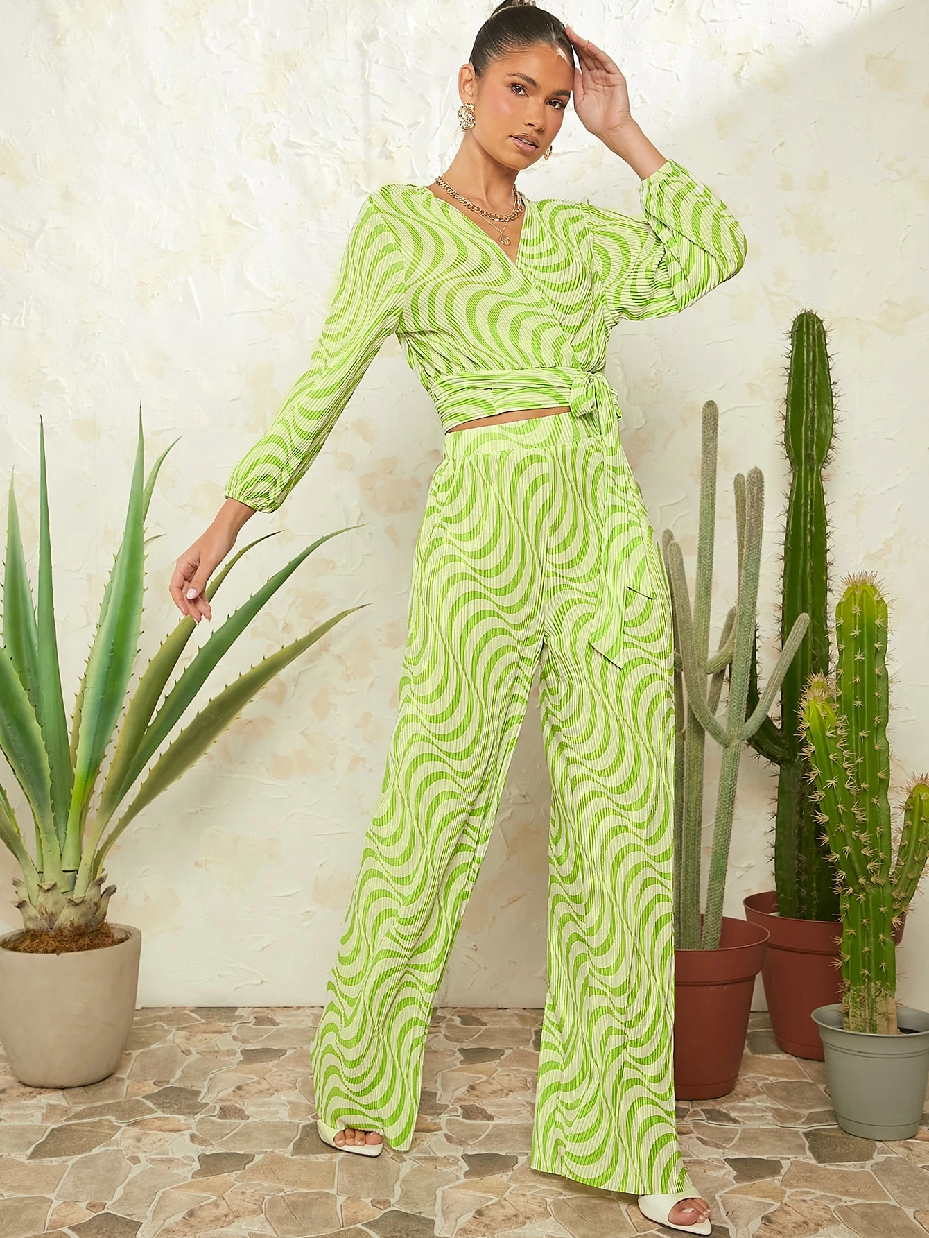 SHEIN Haute Wave Striped Wrap Tie Top & Pants Set | SHEIN EUR