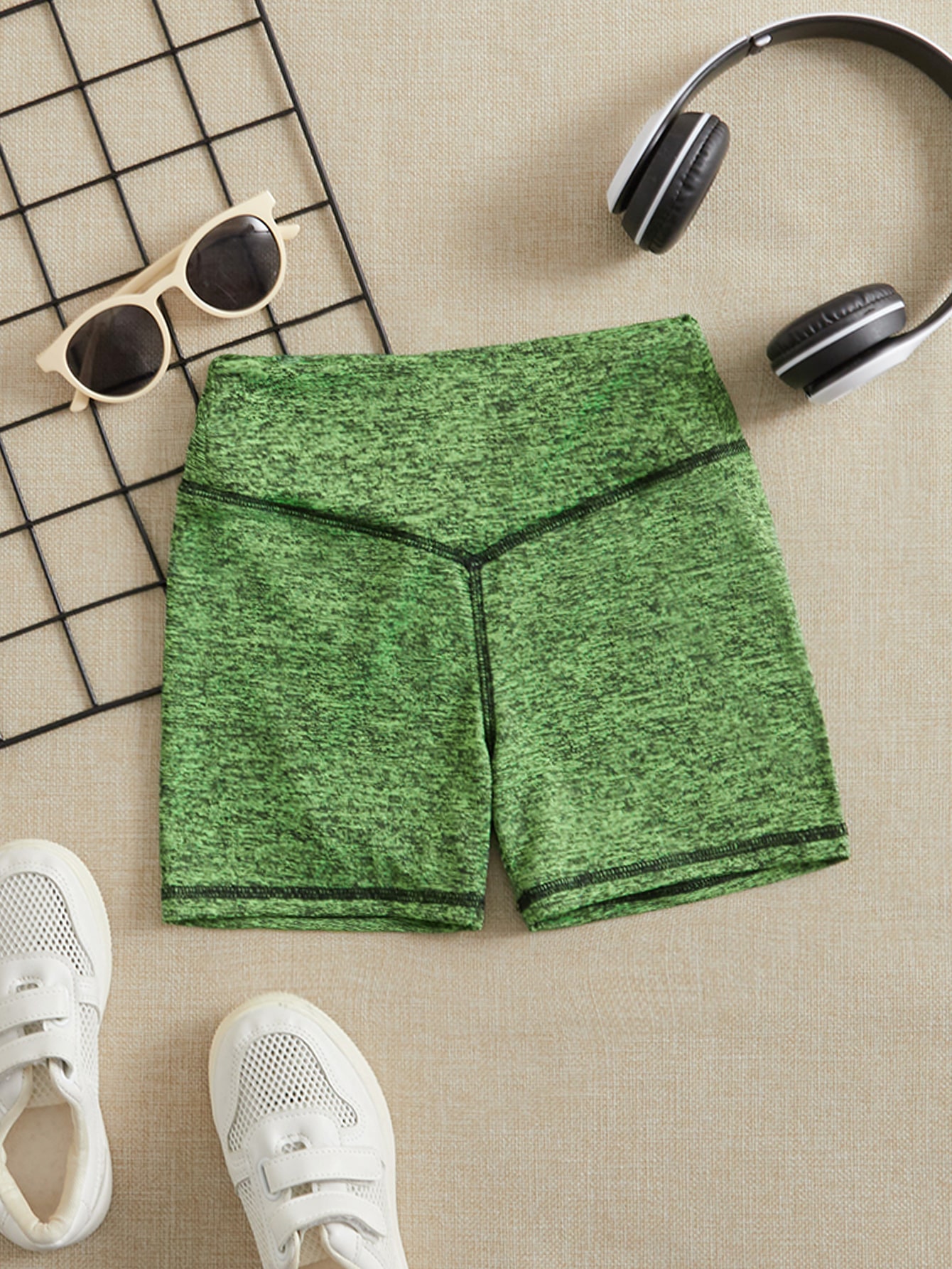 SHEIN Girls Contrast Stitch Cycling Shorts | SHEIN UK