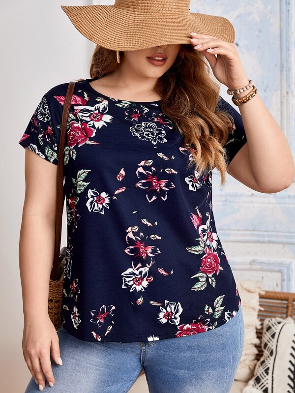 SHEIN LUNE Plus Floral Print Tee | SHEIN USA