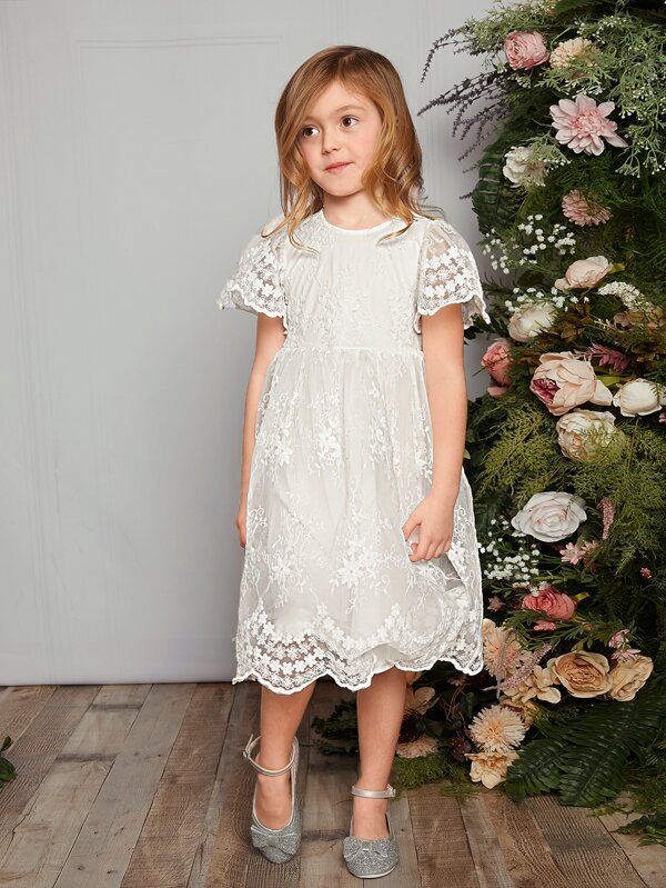 Shein Kids Charmng Toddler Girls 1pc Scallop Trim Embroidery Mesh