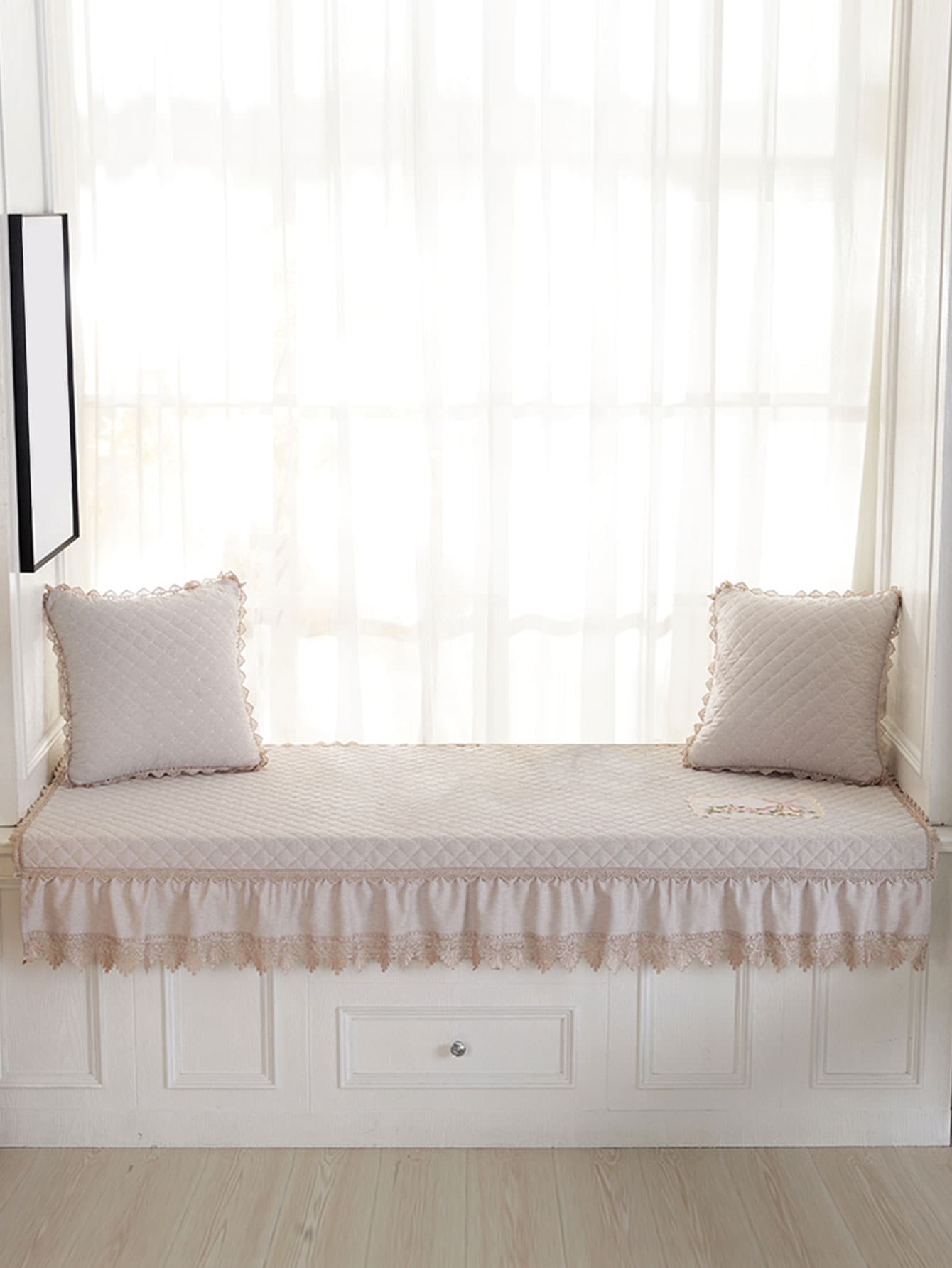 1pc Floral Embroidered Ruffle Trim Anti-slip Floating Window Mat ...