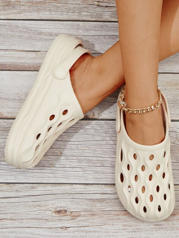 Women Hollow Out Vented Clogs EVA Clogs | SHEIN UK