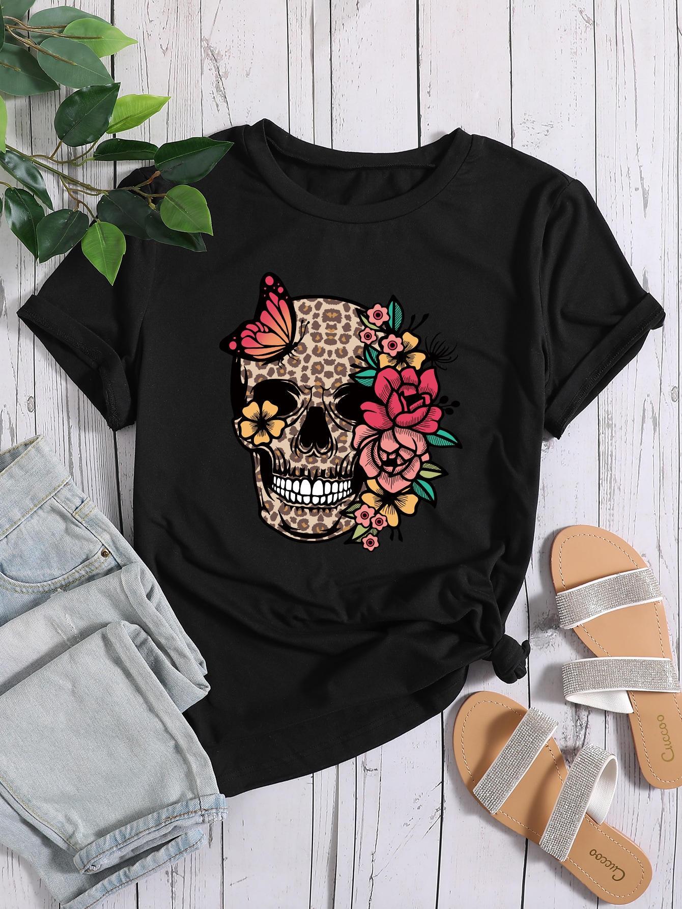 SHEIN LUNE Skull & Floral Print Tee | SHEIN UK