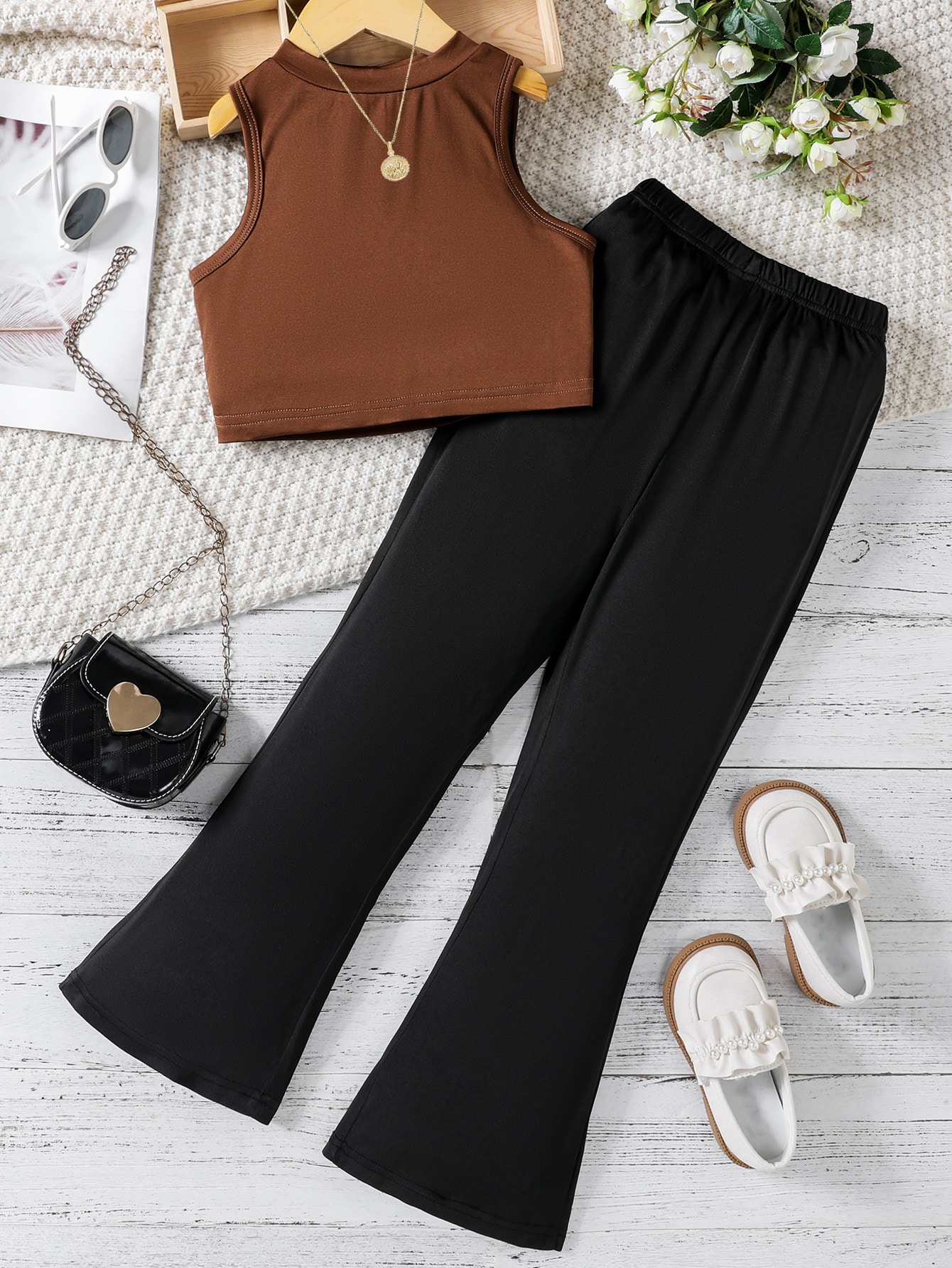 SHEIN Kids EVRYDAY Conjunto Para Niña Preadolescente De Top Sin Mangas Con Cuello Alto Y ...