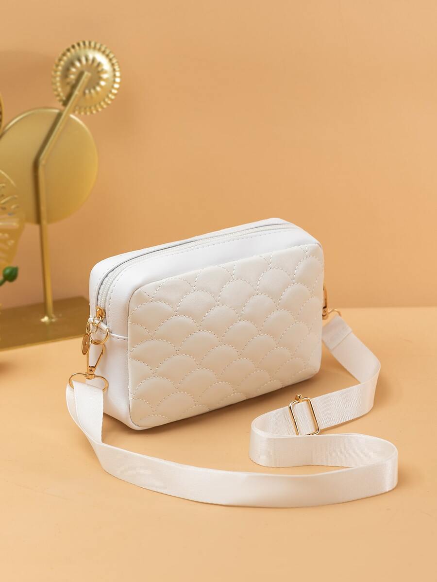 Saco quadrado acolchoado mini coração | SHEIN Brasil