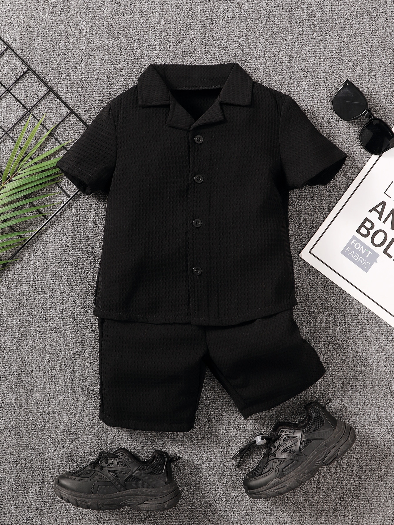 SHEIN Kids SUNSHNE Young Boy 2pcs Breathable Short Sleeve Button Down ...