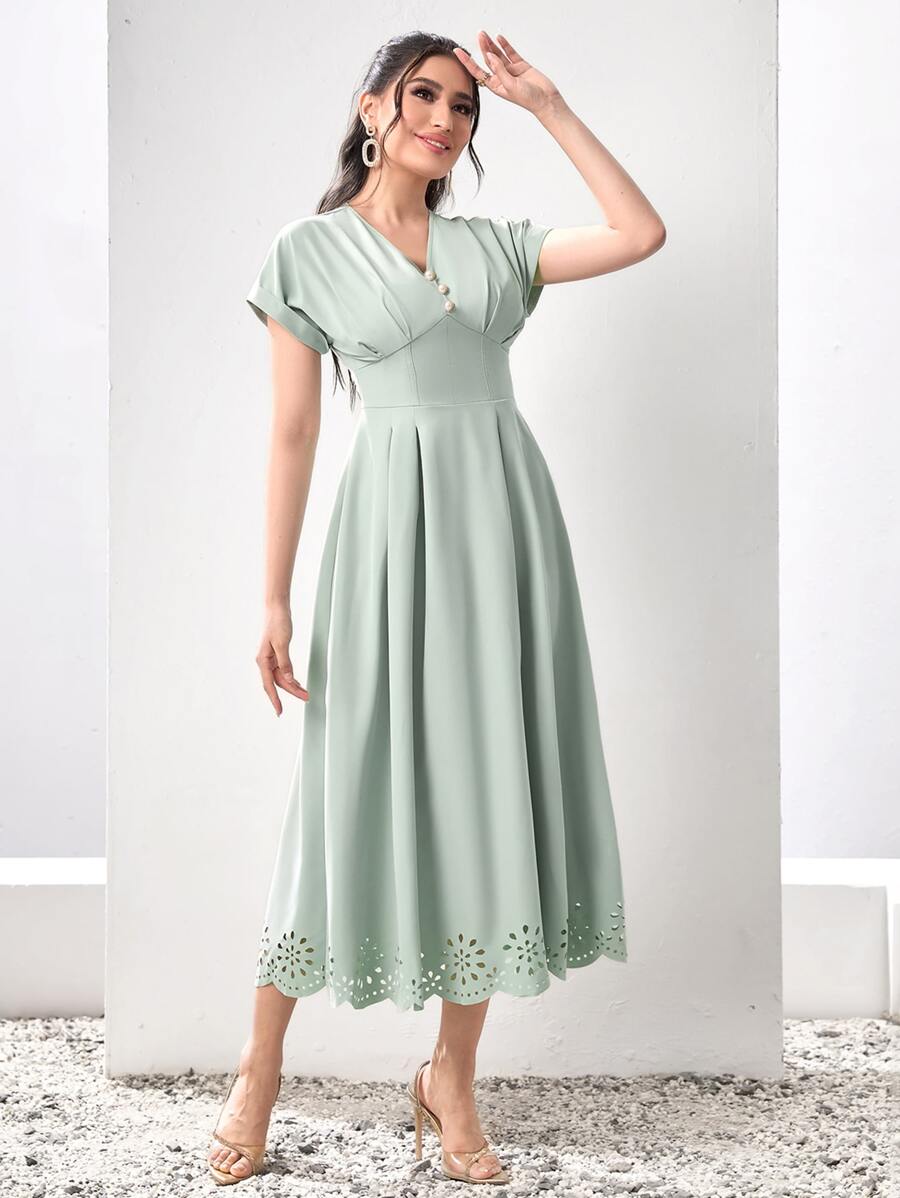 Modelyn Laser Cut Out Fold Pleated Detail Dress Without Belt | SHEIN USA