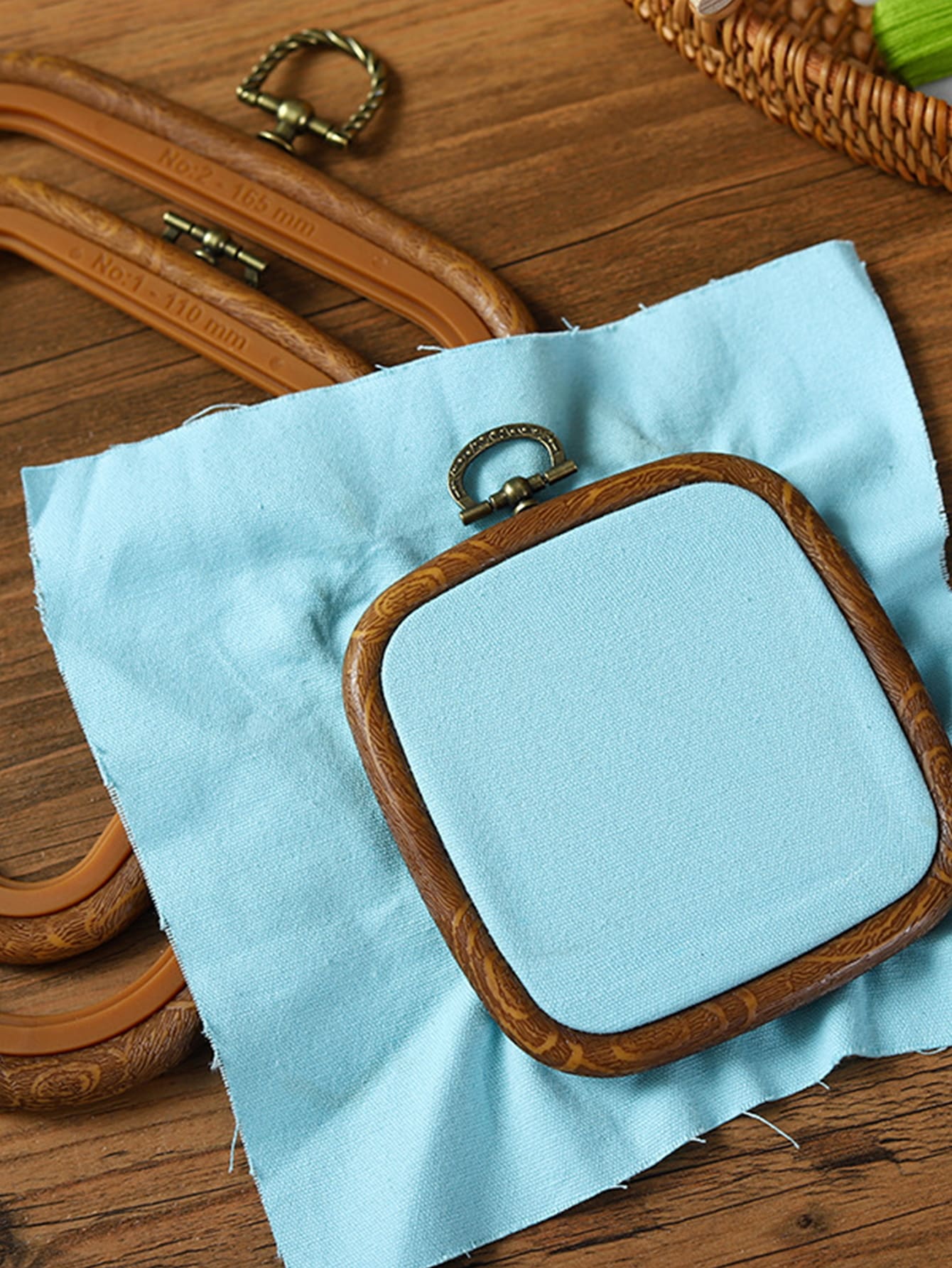 1pc Square Vintage Wood Grain Embroidery Frame (Embroidery Frame/Cloth ...