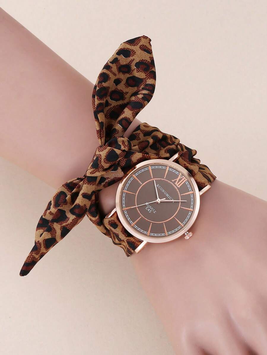 ECONOMICXI 1pc Women Leopard Print Velvet Strap Fashionable Round Dial ...