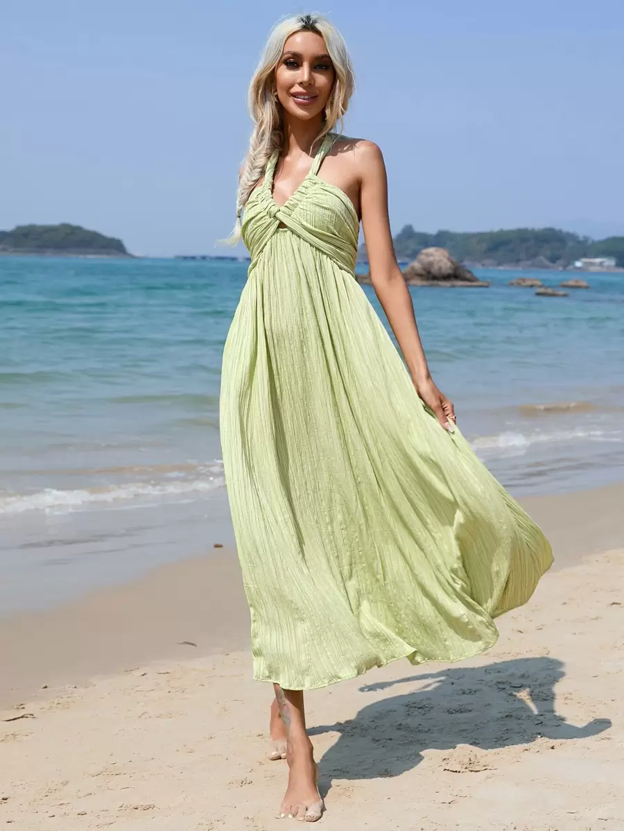 SHEIN VCAY Solid Plisse Halter Neck Backless Dress | SHEIN USA