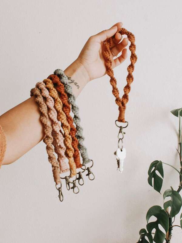 1pc Minimalist Woven Keychain For back to school | SHEIN USA