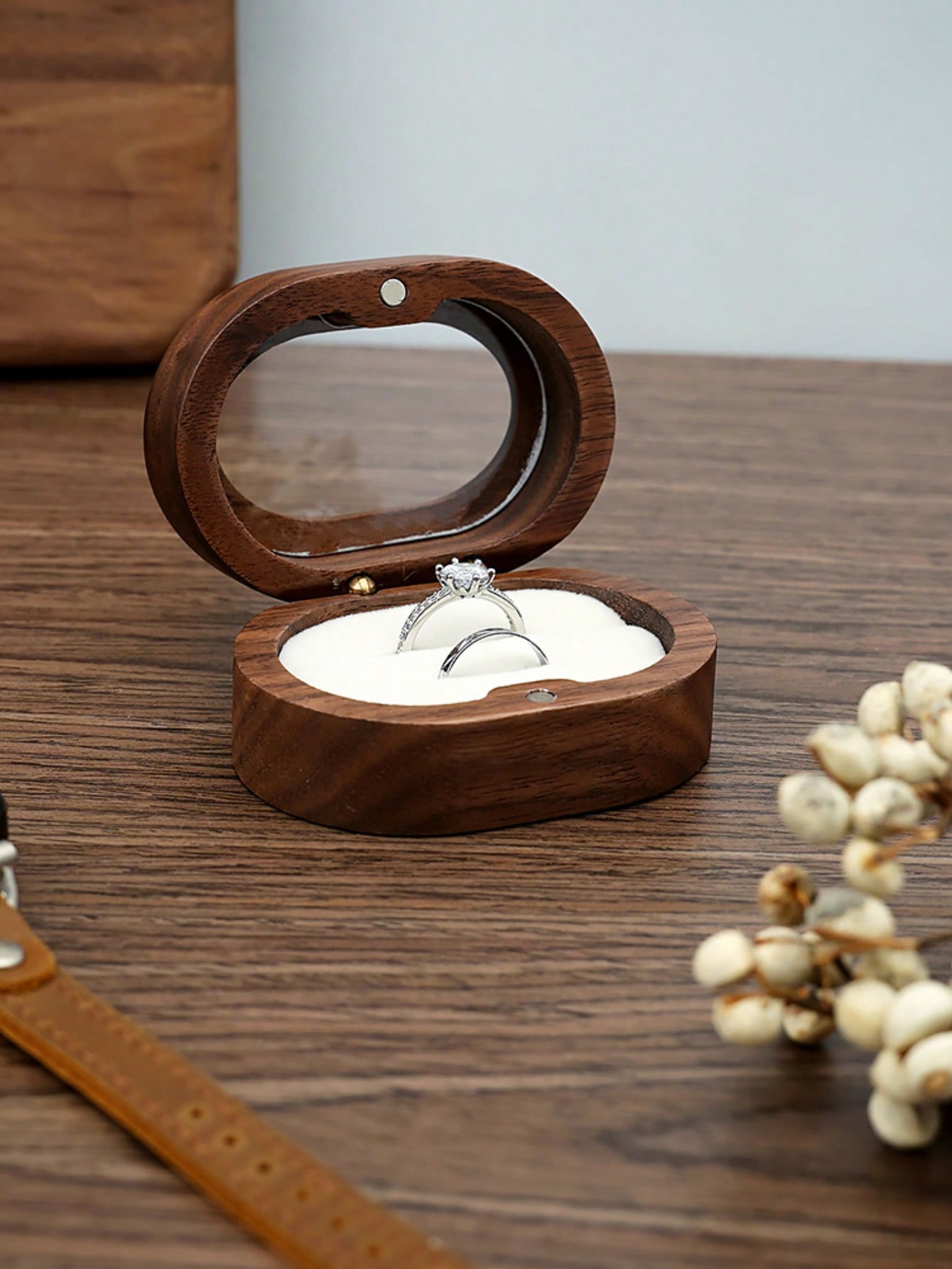 1pc Wooden Jewelry Box, Oval Ring Storage Box For Wedding Party