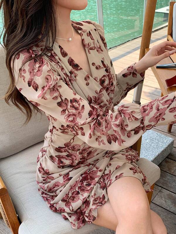 DAZY Allover Floral Print Ruched Ruffle Trim Dress | SHEIN UK