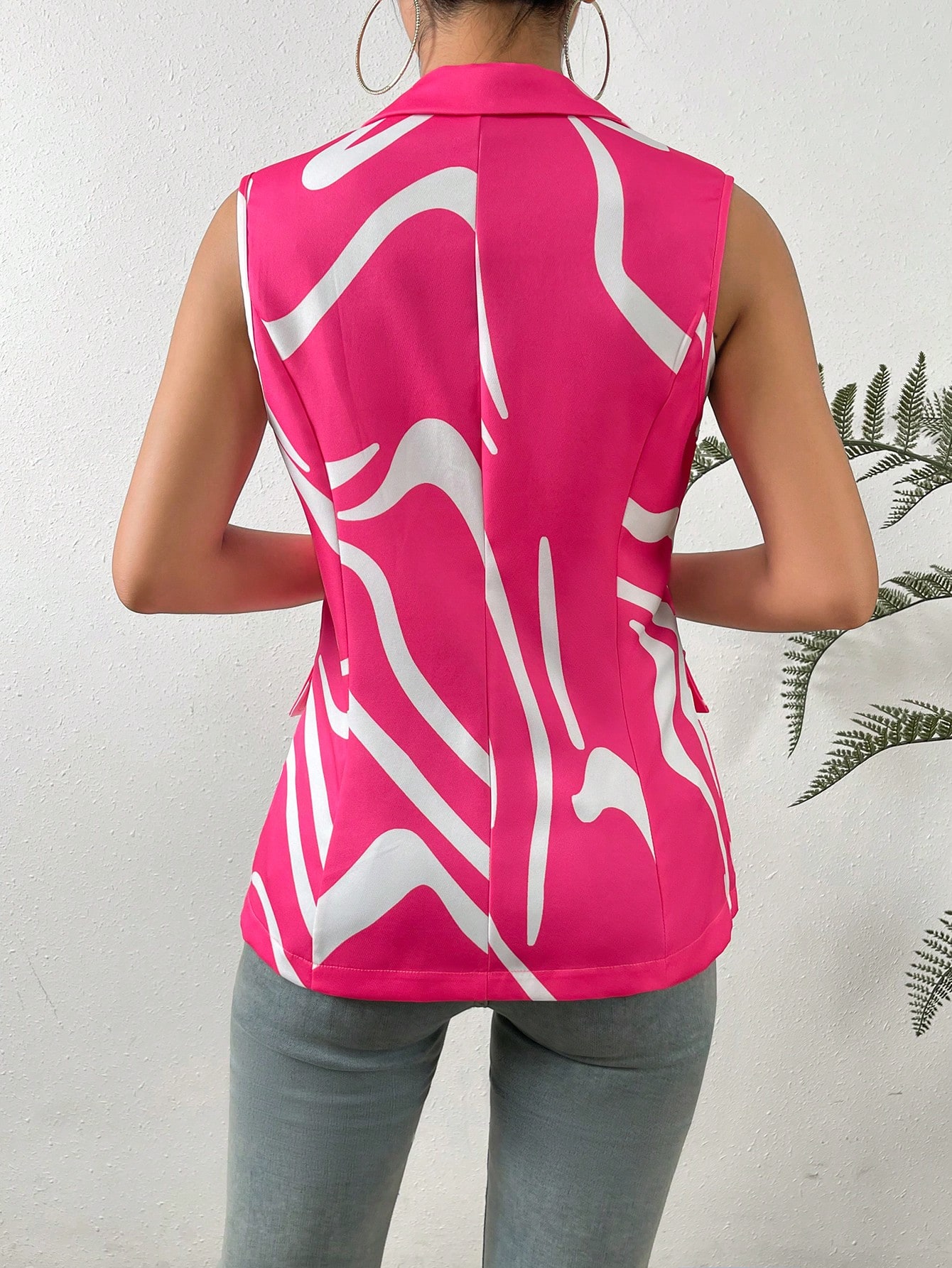 SHEIN Privé Graphic Print Single Button Vest Blazer | SHEIN USA