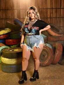 SHEIN X Priscilla Block Plus Eagle & Letter Graphic Ladder Cut Out Drop ...