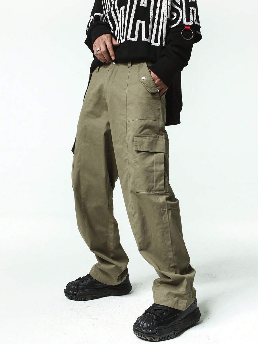Manfinity EMRG Loose Fit Men's Cargo Pants With Flap Pockets And Side ...