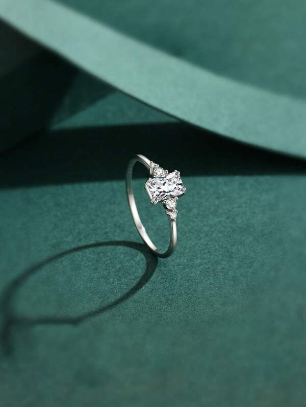 Silver Engagement/Wedding/Proposal/Romantic Ring With Artificial Cubic ...