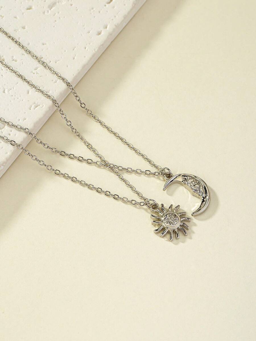 2pcs/set Sun & Moon Pendant Necklace | SHEIN USA