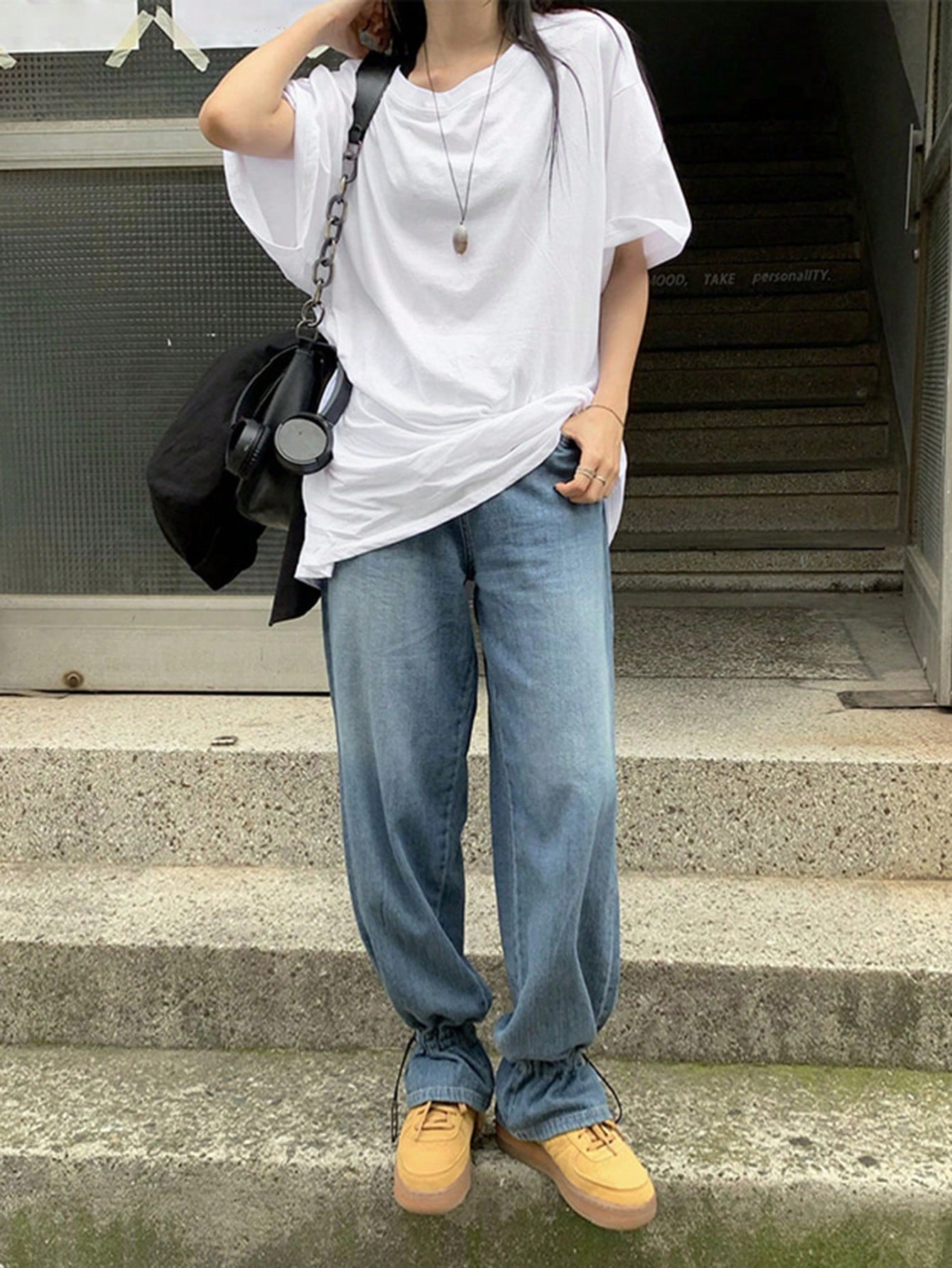 DAZY Kpop Solid Drop Shoulder Cut Out Back Oversized Tee | SHEIN USA