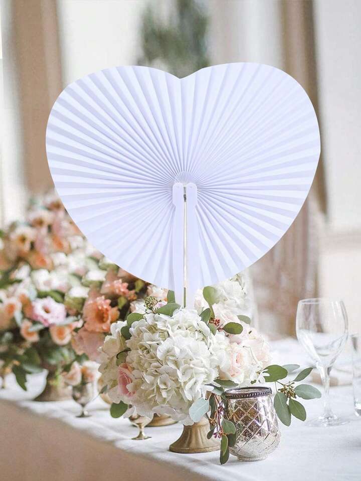 Fan Wedding Centerpieces