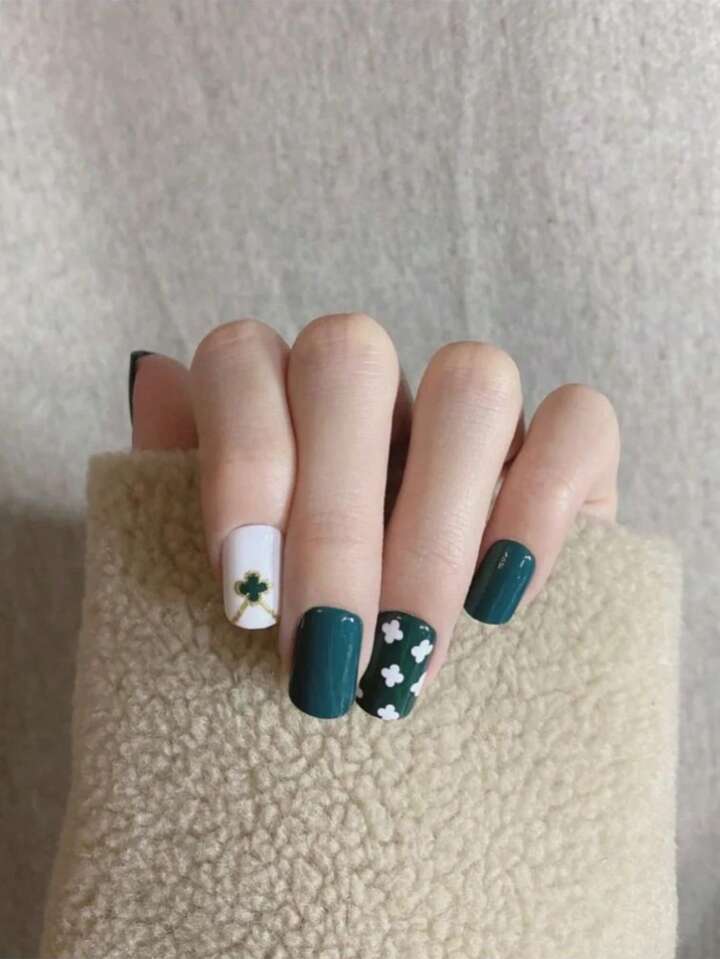 Four Leaf Clover Nail Salon