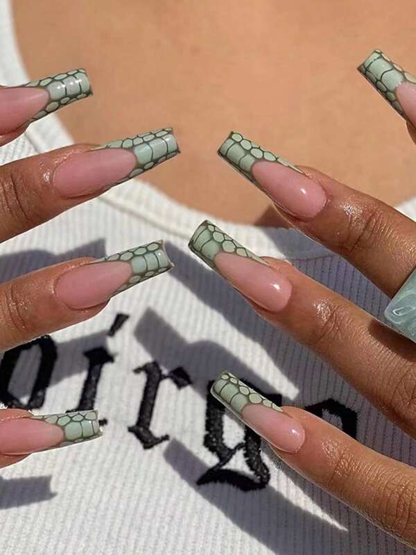 transformer ton Ongles avec 24 pièces long cercueil à motif crocodile ...