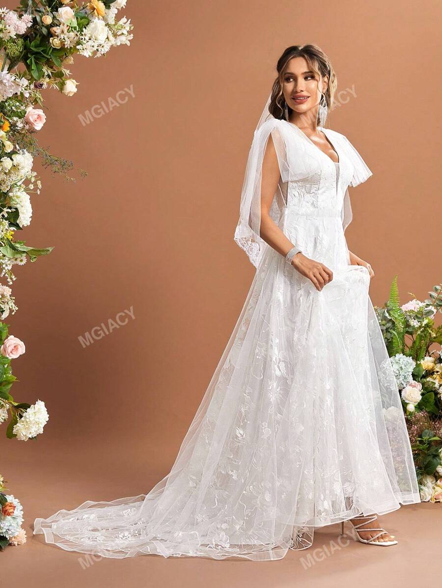 Floral Embroidered Bow Mesh Floor Length Wedding Dress Without Veil ...