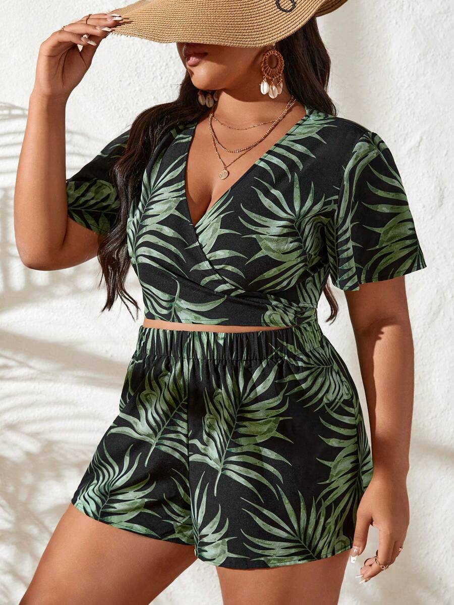 SHEIN VCAY Plus Tropical Print Crop Top & Shorts | SHEIN USA