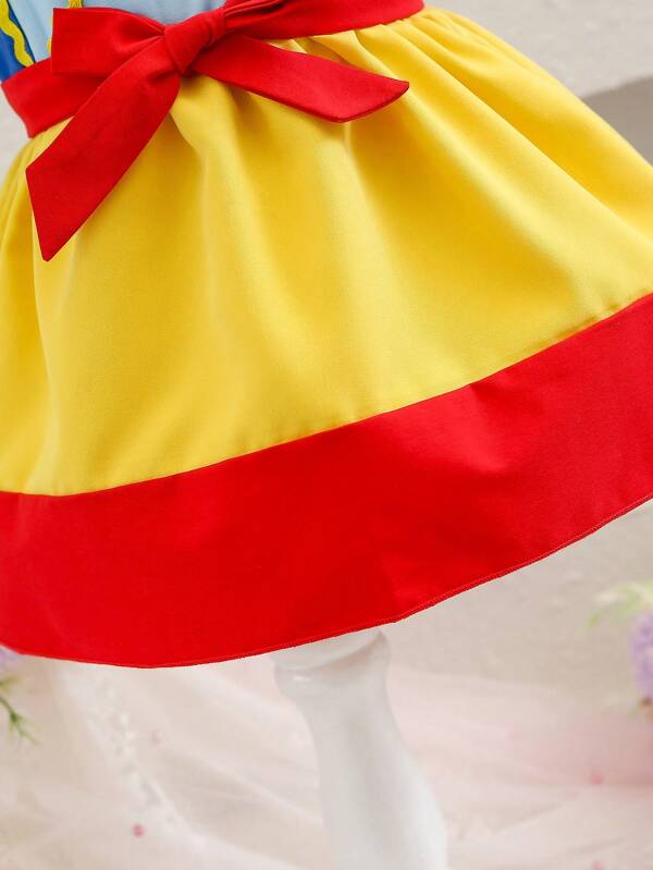 SHEIN Baby Contrast Wave Tape Ruffle Armhole Costumes Dress | SHEIN USA