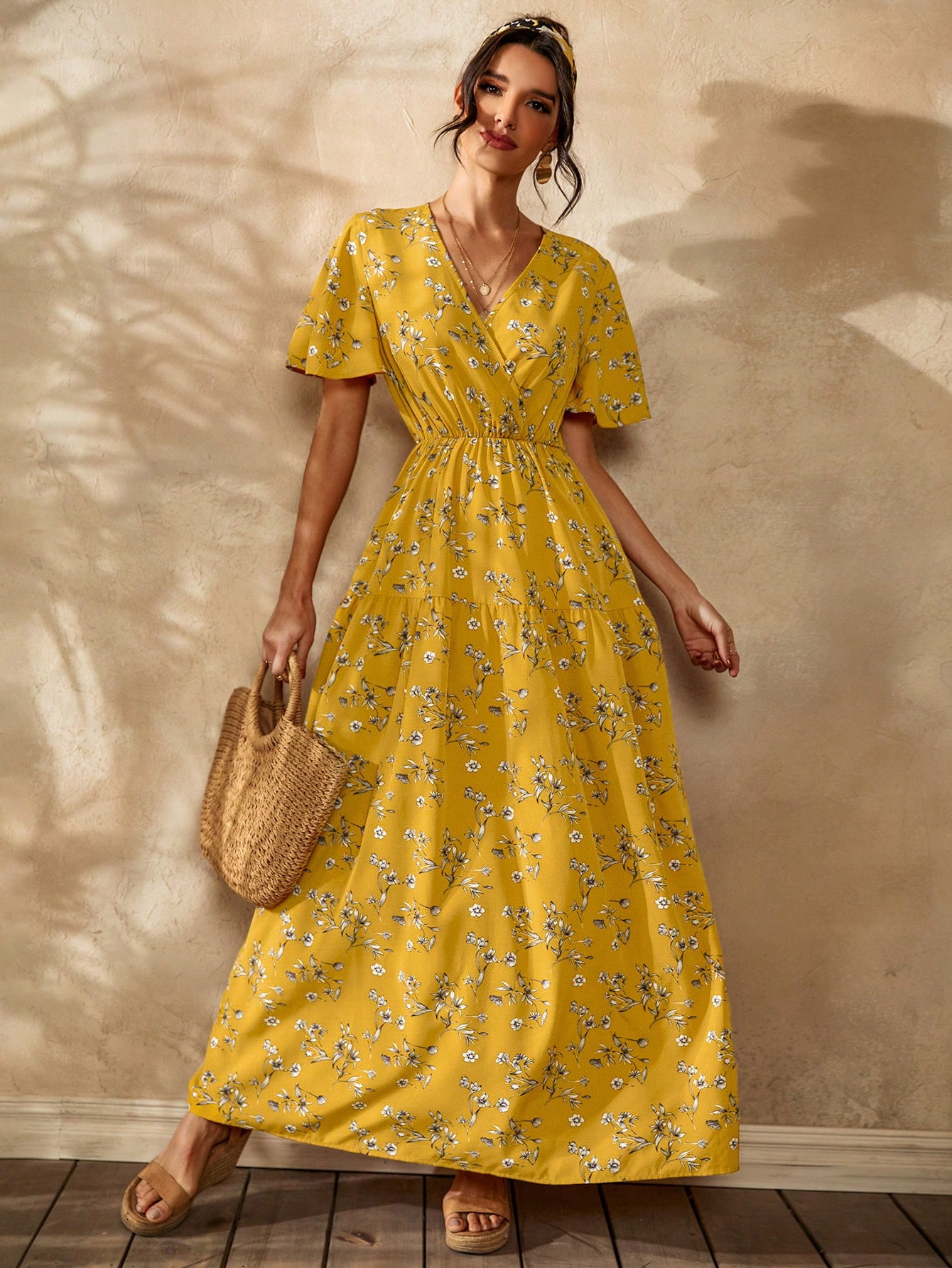 SHEIN VCAY Ditsy Floral Print Butterfly Sleeve Dress | SHEIN USA