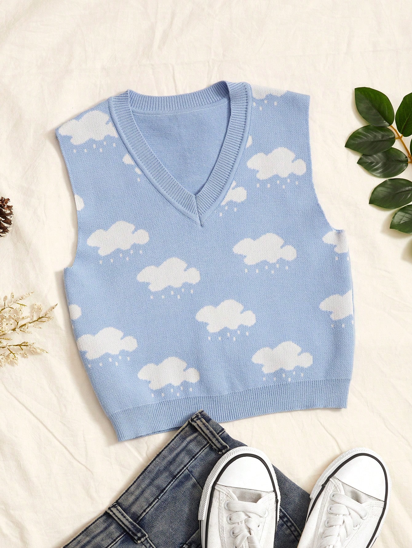 SHEIN Tween Girl Clouds Pattern Sweater Vest | SHEIN UK