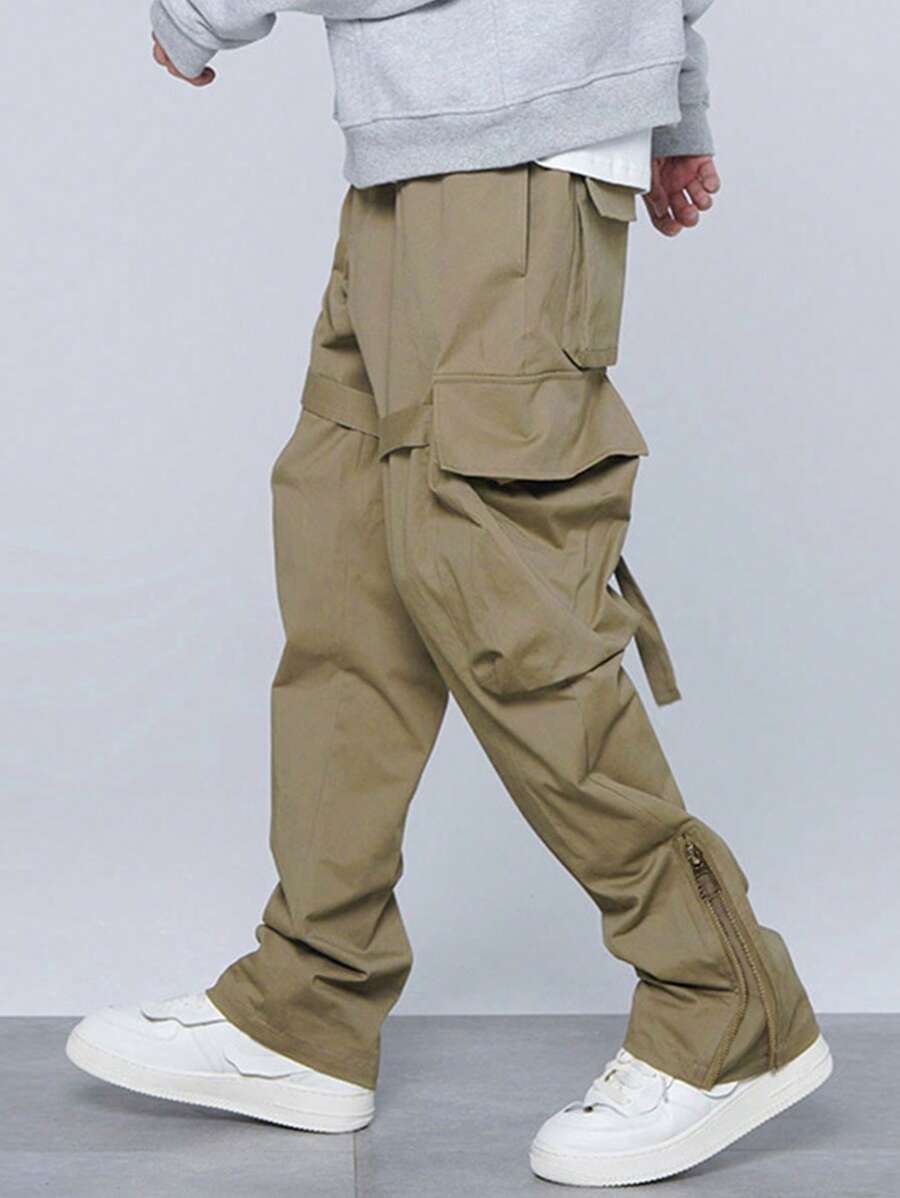 Manfinity EMRG Loose Fit Men's Cargo Pants With Side Flap Pockets ...