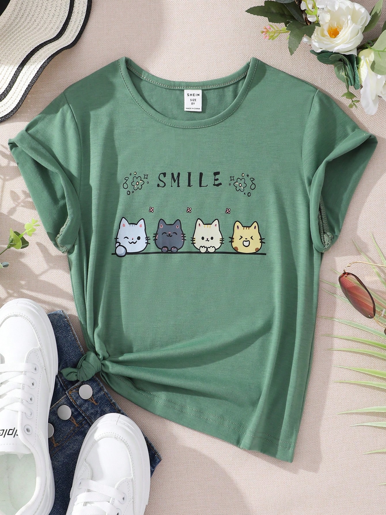 SHEIN Kids QTFun Camiseta Gráfica Para Niñas Preadolescentes Con Dibujo ...