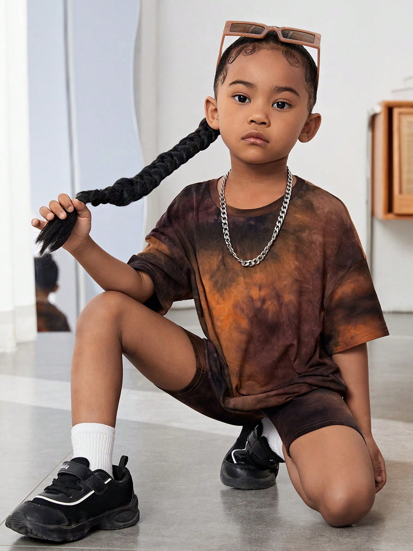 SHEIN Young Girls' Fashionable Knitted Tie Dye Round Neck Short Sleeve T-Shirt And Shorts Set ...